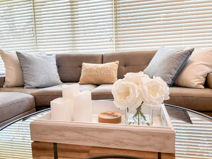 Bay Town Suite --Hospitality By The Bay - Traverse City, MI