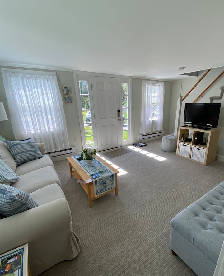 Private Cottage Steps To The Beach W/ Ac & Wifi - Half Moon Beach, Gloucester