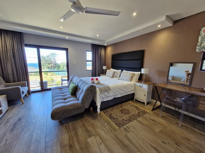 Stunning Sea Facing Units  @ Casa Ridge - Umhlanga