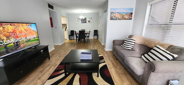 Quite And Spacious 3 Br/2ba In Sandy Spring - Dunwoody, GA