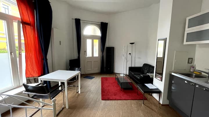 Apartment  Near University And University-hospital - Bonn