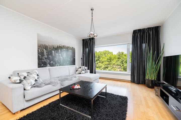 Kaarli Apartment In The City Centre - Tallin