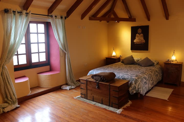Canarian House With Views, In La Orotava - Tenerife