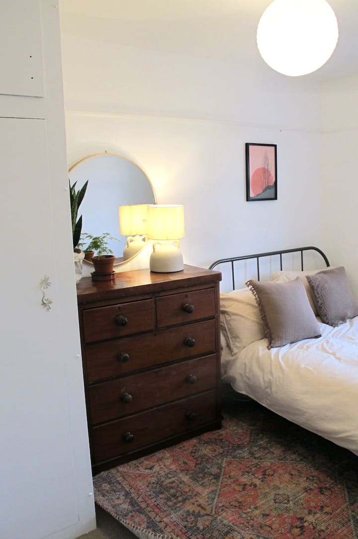 Double Room - Female Guests Only - Bath