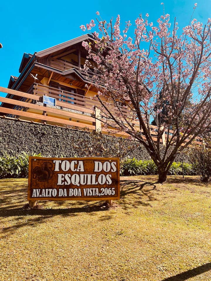 1-chalés Toca Dos Esquilos | Romântico Com Vista - Campos do Jordão