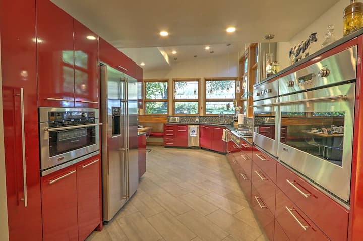 Newly Remodeled Contemporary Home, Close 2 Dwntwn - Climbing Wall, Glenwood Springs