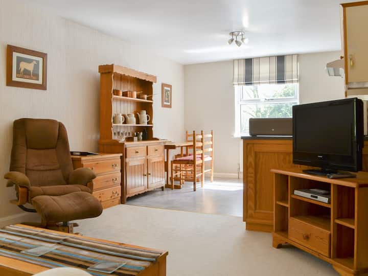 Airy 1br: Scenic Walks & Mountain Views - Borrowdale