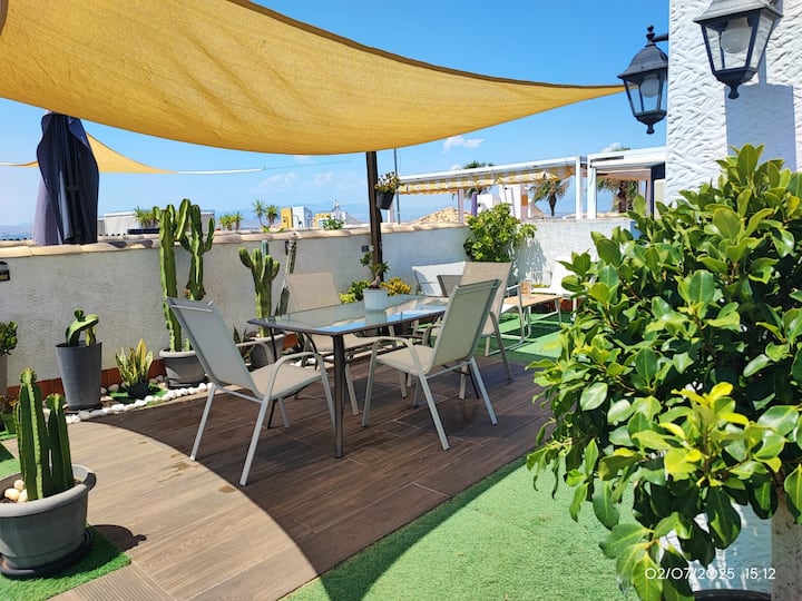 Belle Home: Sun-terrace-pool-beach - Santa Pola