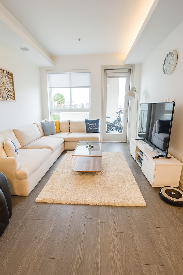 Central Irvine/newport Orange County - Irvine, CA