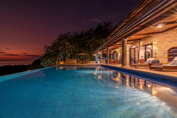 Villa Pacifica, Dominical 6 Bedroom Estate! - Costa Rica
