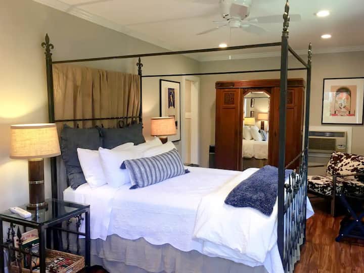 Sunshine Cottage In East Dallas - Dallas, TX