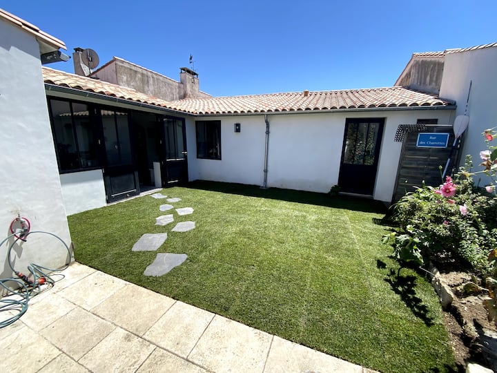 Charmante Maison Typique Ile De Ré (Loix) - Loix