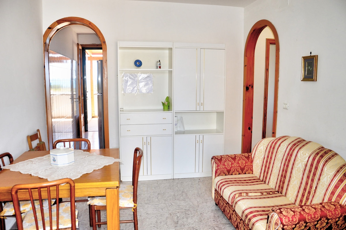 Villa avec vue sur la mer à 100 m de la plage - Appartements à louer à ...