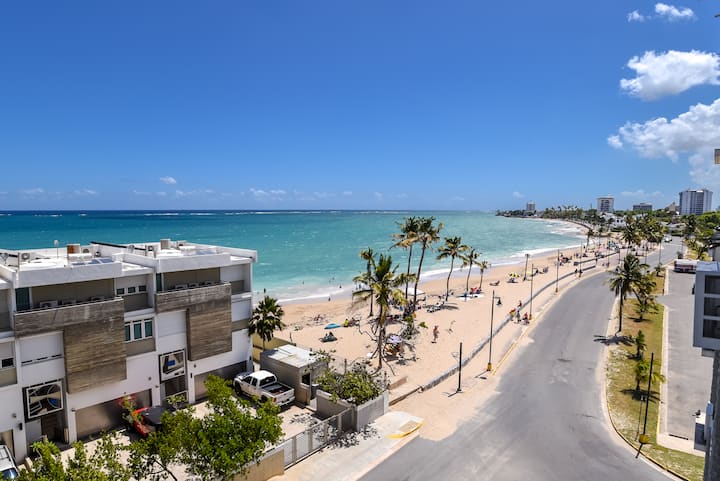 ☀️8min Sju ✈️ Spectacular Beachfront Loft Pro-clean⭐️ - San Juan, Puerto Rico