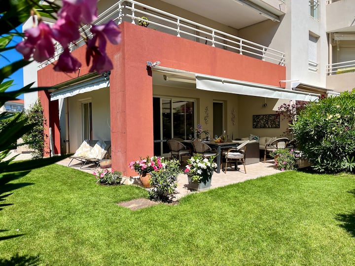 3-room Apt Next To Beach. Garden, Pool, Ac - Vallauris