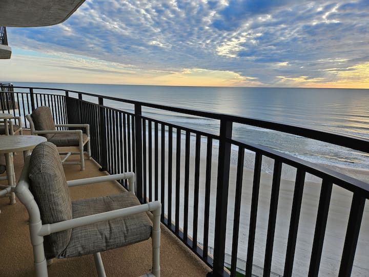 Fabulous Direct Oceanfront Two Bedroom - Daytona Beach Shores, FL