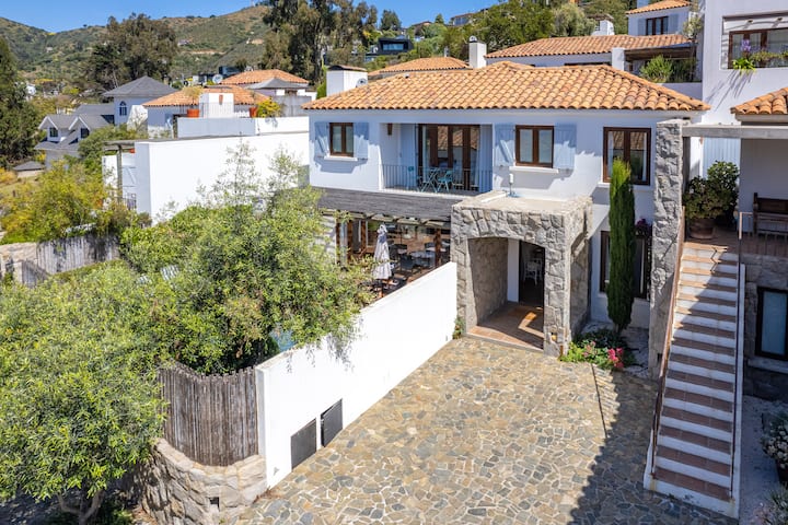Charming House In The Center Of Zapallar - Zapallar