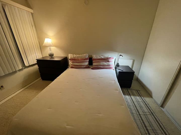 Private Bedroom In Burlingame - San Mateo, CA