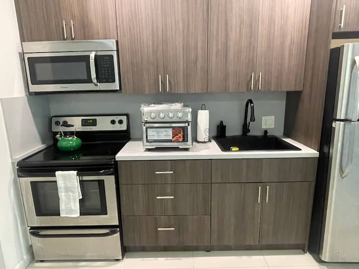 Vacation Made Easy In Miami - Miami