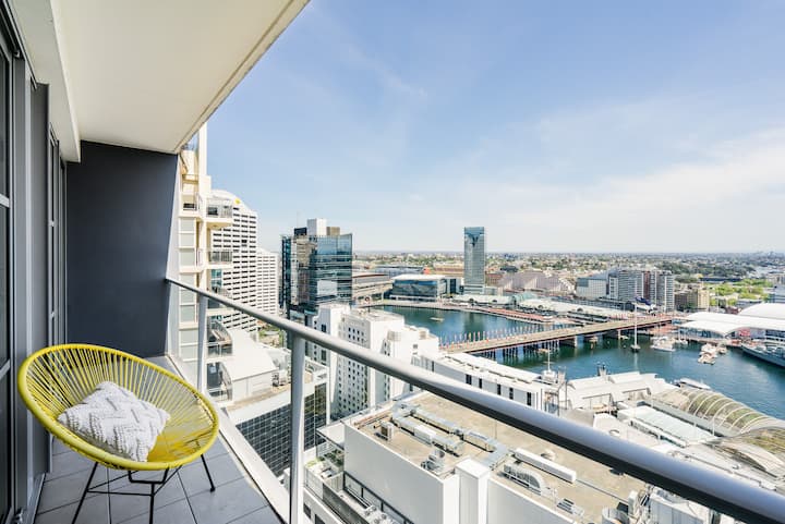 City Center Harbour View Three Bedrooms Penthouse - Surry Hills