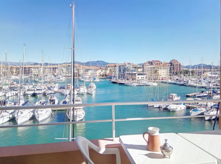 Cap Hermès, Superbe Vue Mer, Piscine, Direct Plage - ibis budget Fréjus Capitou A8