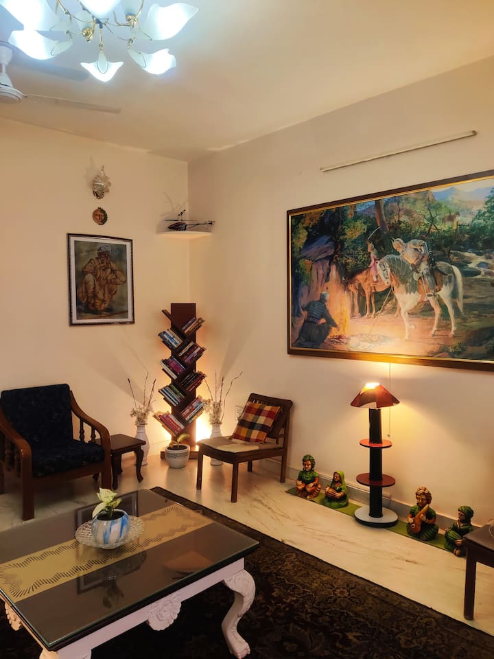 Roots - Pampered Stay - Jaipur