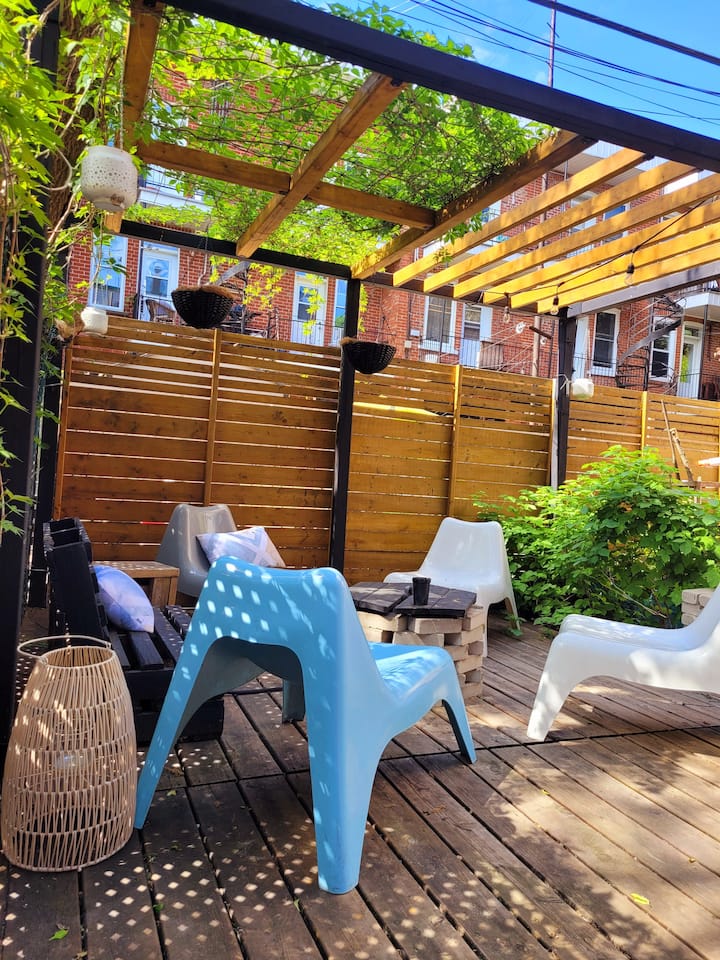 Oasis Familial + Cour En Plein Coeur De Montréal - モントリオール
