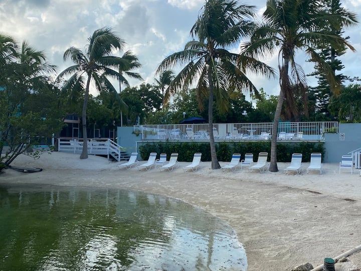 Tropical Getaway - Key Largo