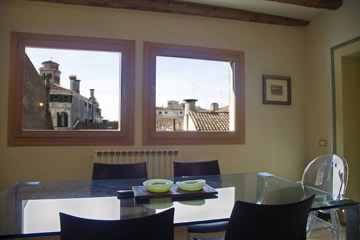 Real Venetian House, 100 Sqm, 5' Walk From Rialto - Venise