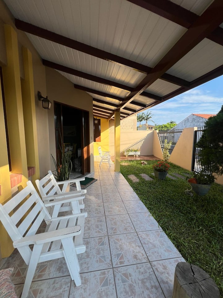 Casa Aconchegante Na Praia Detorres 03 Quartos - Torres