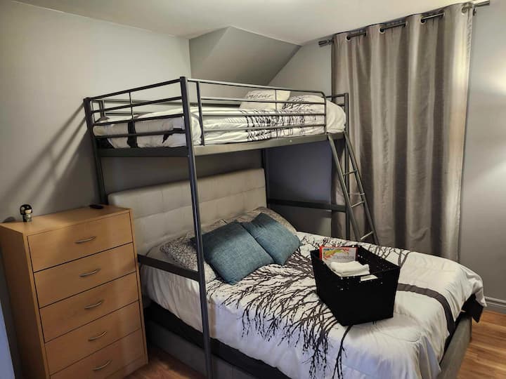 Chez Vérob Chambre Triple #2 - Saguenay