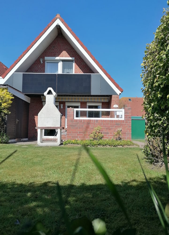 Gemütliches Familienfreundliches Ferienhaus Mit Wlan, Fahrrädern Und Kinderbett - Baltrum