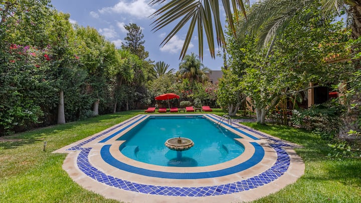 Charmante Villa Avec Piscine - マラケシュ