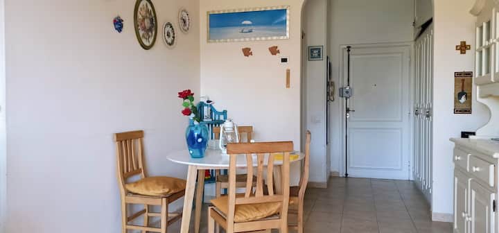 In Riva Al Mare! Navetta Gratuita Per Le 5 Terre - Ameglia