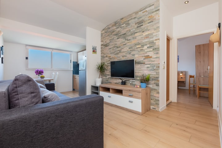 Apartment In The Center Of Makarska Near Beach - Makarska