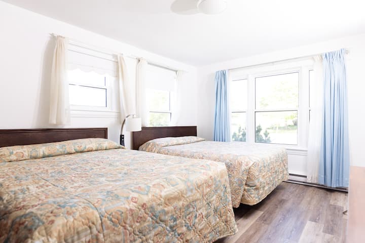 Suite With Panoramic View - Saint-John