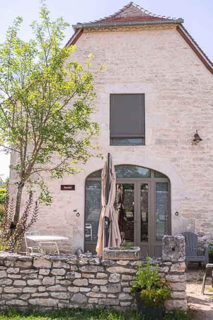 Au Calme, No Kids, Commanderie Templière Le Bastit - Lot