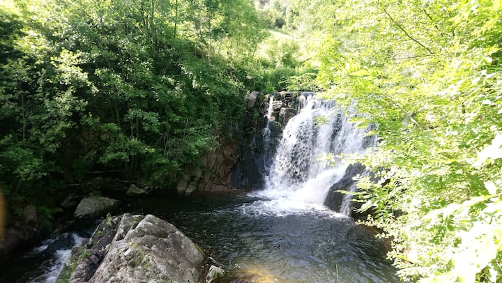 Loft à La Campagne Et Bord De Riviere - Antraigues-sur-Volane
