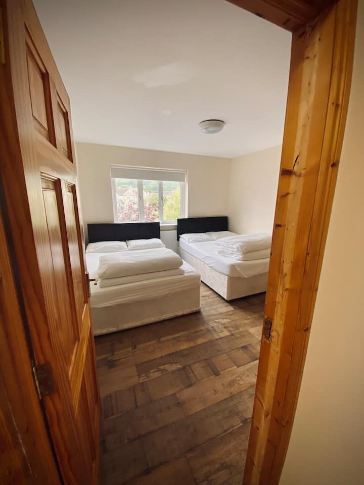 Townhouse 5 Beautiful Holiday Home - Carlingford