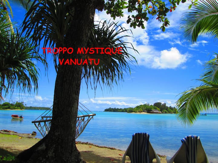 Troppo Mystique Waterfront Villa - Port Vila