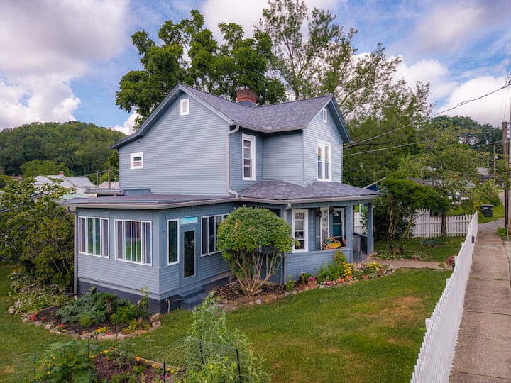 Casatano, Walk To Shops And Eateries - Fayetteville, WV