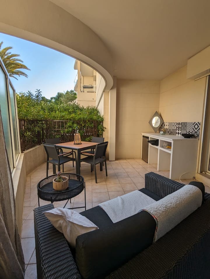 Superbe Appart Cannes 10 M Plage (Parking Privé) - Mandelieu-la-Napoule