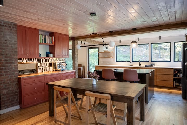 Woodstock Country Compound 10 Acres (Home+cottage) - Woodstock, NY