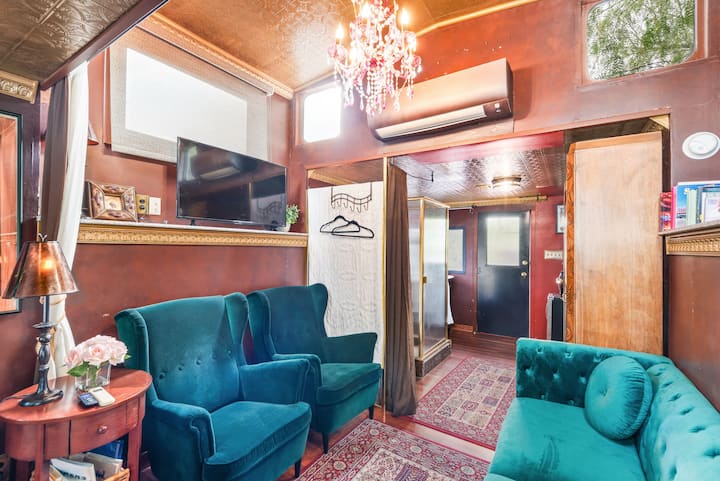 All Aboard The Glamour Of The Orient Express - Agoura Hills, CA