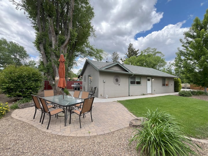 Clean, Comfy Home So Close To Snow Bowl & Downtown - Northern Arizona University, Flagstaff