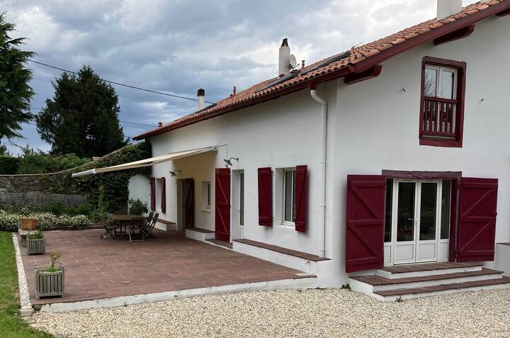 Maison Idéale Pour Famille De 5 Pers. Ou 2 Couples - Saint-Jean-de-Luz