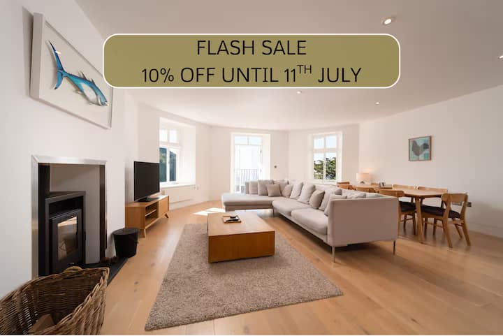 Stunning Sea View Apartment For Groups | 3 Bed - Lynmouth