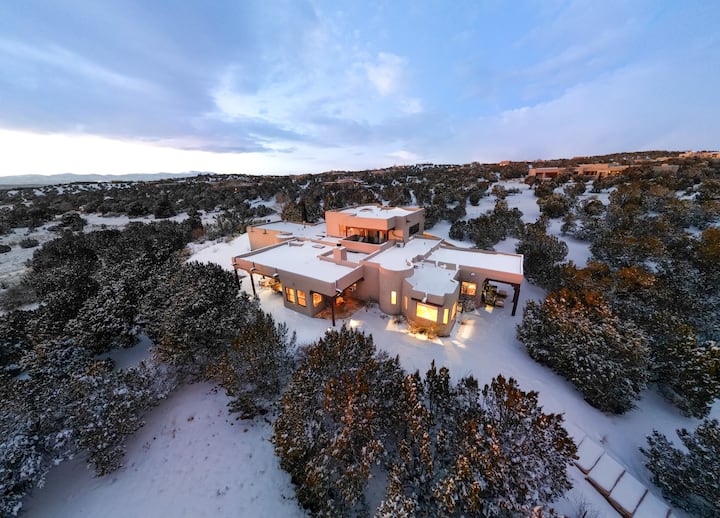 Great Value Isolated 11 Minutes From Downtown - Santa Fe