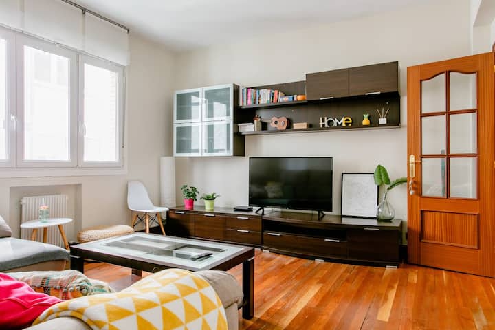 Old Town, Quiet Apartment, 2 Bedrooms - Bilbao
