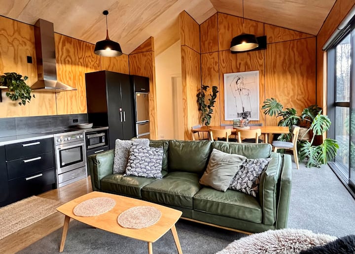 Kentmere Cottage - With Outdoor Bath | Lake Tekapo - Lake Tekapo